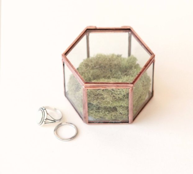 Ten geometric wedding ring boxes of DREAMS - Engaged and Ready